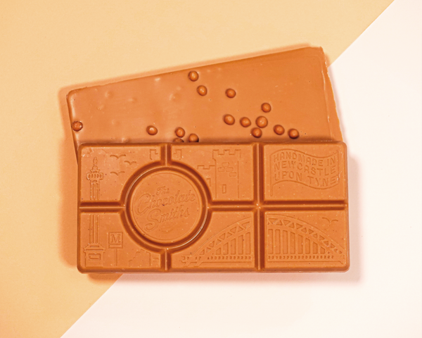 Wonky Golden Caramel Bizarre Bar 145g – The Chocolate Smiths